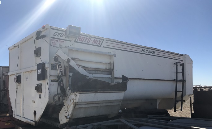 #67 ROTO-MIX 620-16 MIXER BOX